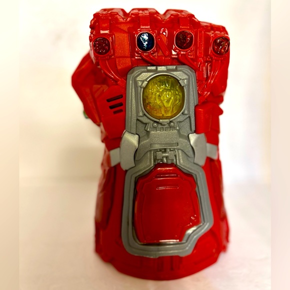 Hasbro | Toys | Marvel Avengers Infinity War Thanosiron Man Electronic ...